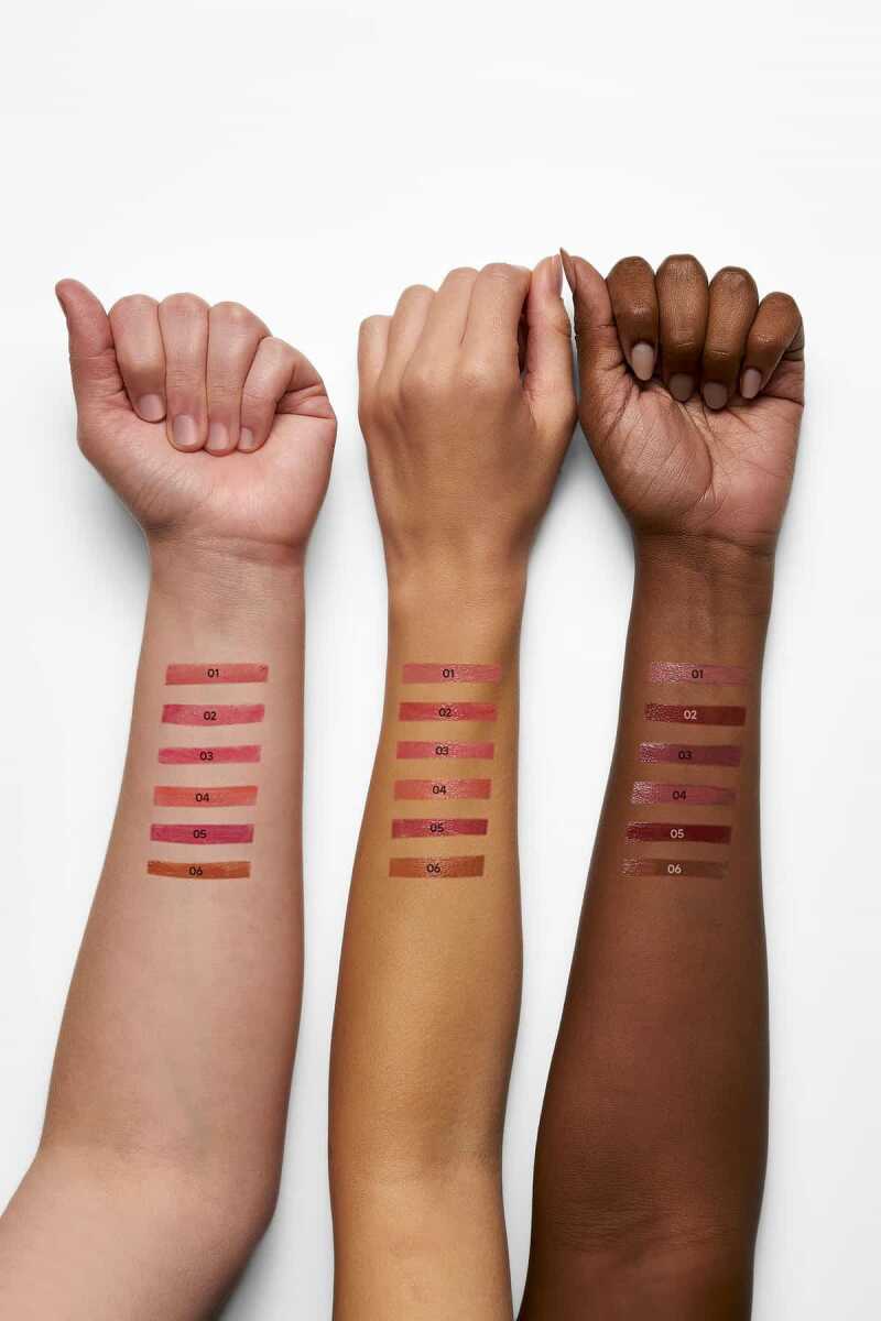 Glow Kiss Tinted Lip Balm : Golden Rose